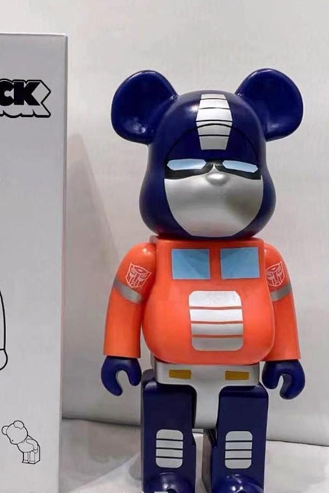 Optimus prime bearbrick 400%, Hobbies & Toys, Memorabilia ...