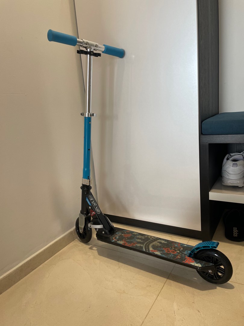 Oxelo mid 1 scooter, Sports Equipment, Other Sports Equipment and ...