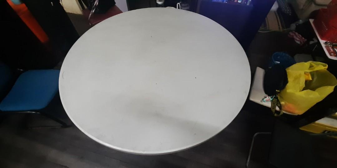 Resol Round Table, Furniture & Home Living, Furniture, Tables & Sets on Carousell