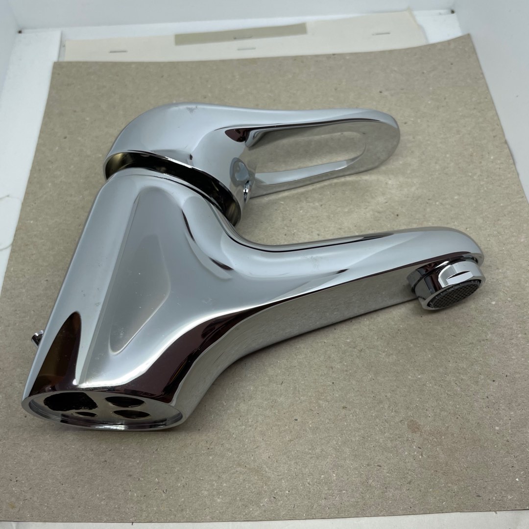 Roz Hot cold water tap mixer made in Italy from Hoe Kee, Babies & Kids ...