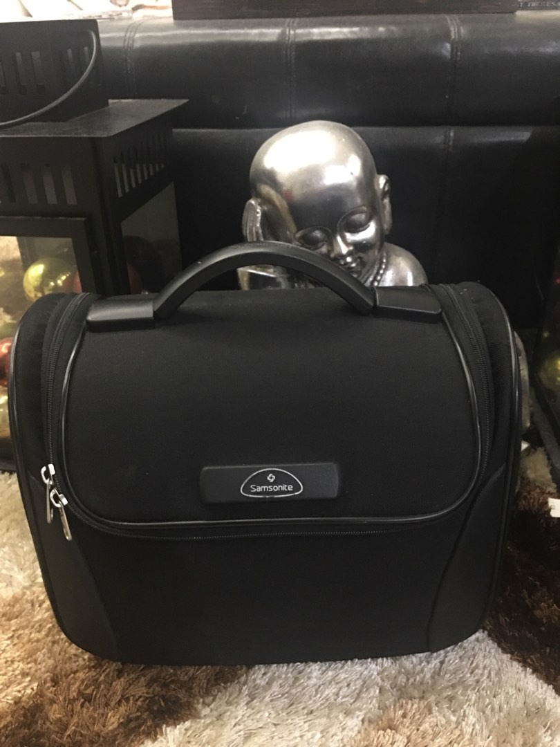 Samsonite, Women's Fashion, Bags & Wallets, Tote Bags on Carousell