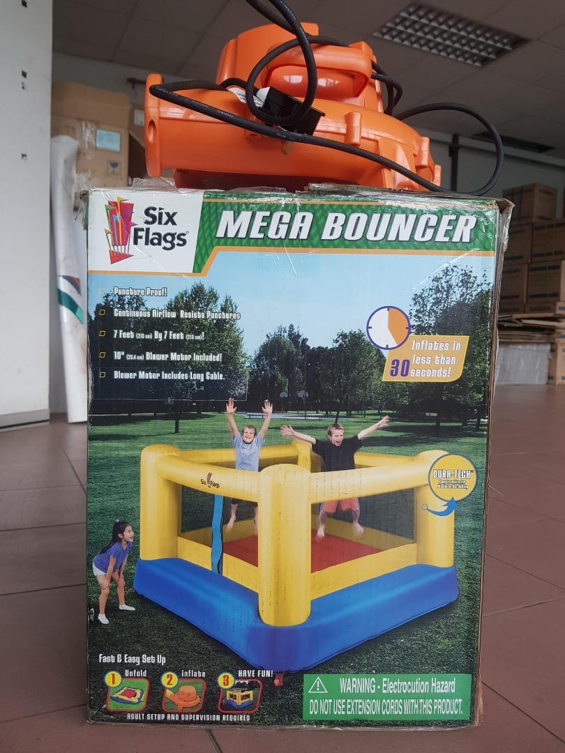 Six Flags inflatable Mega Bouncer 7 ft x 7 ft, Hobbies & Toys, Toys ...
