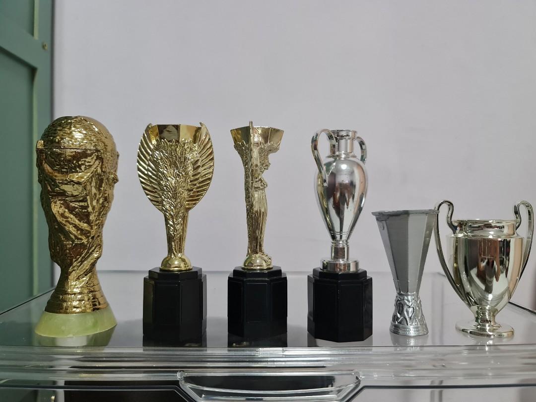 Subbuteo Trophy, Hobbies & Toys, Memorabilia & Collectibles, Fan ...