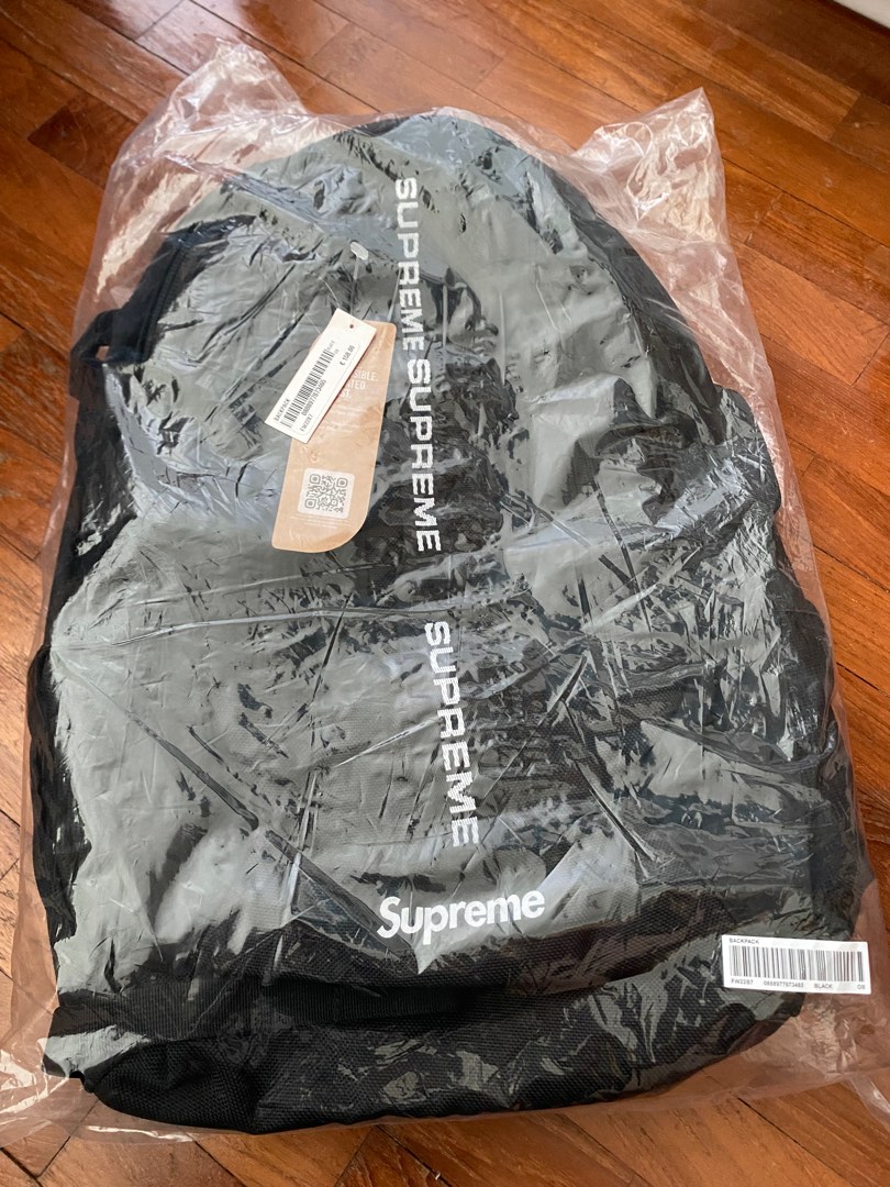 Supreme FW22 Backpack, Men's Fashion, Bags, Backpacks on Carousell