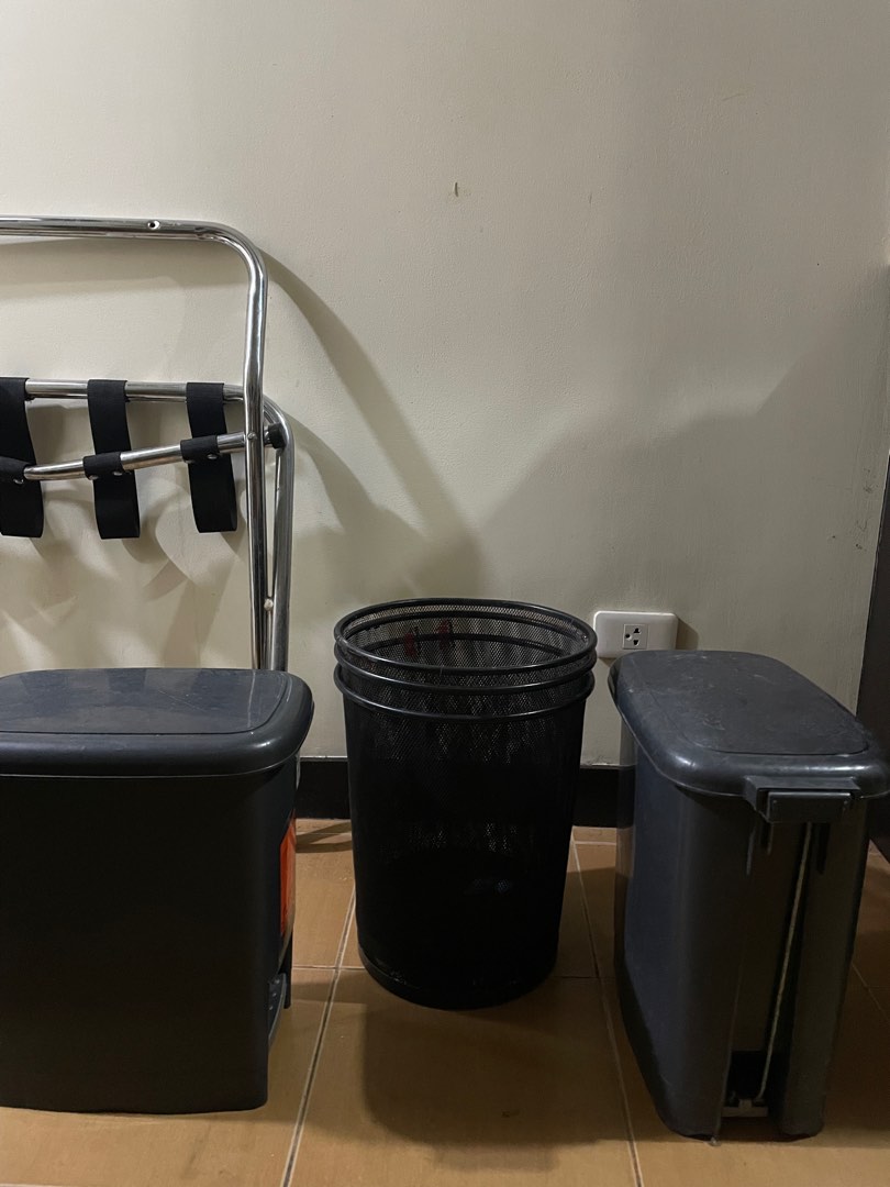 Trash cans, Furniture & Home Living, Cleaning & Homecare Supplies ...