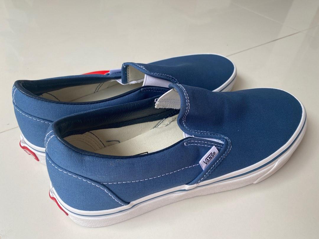 Vans slipper, Men's Fashion, Footwear, Casual shoes on Carousell