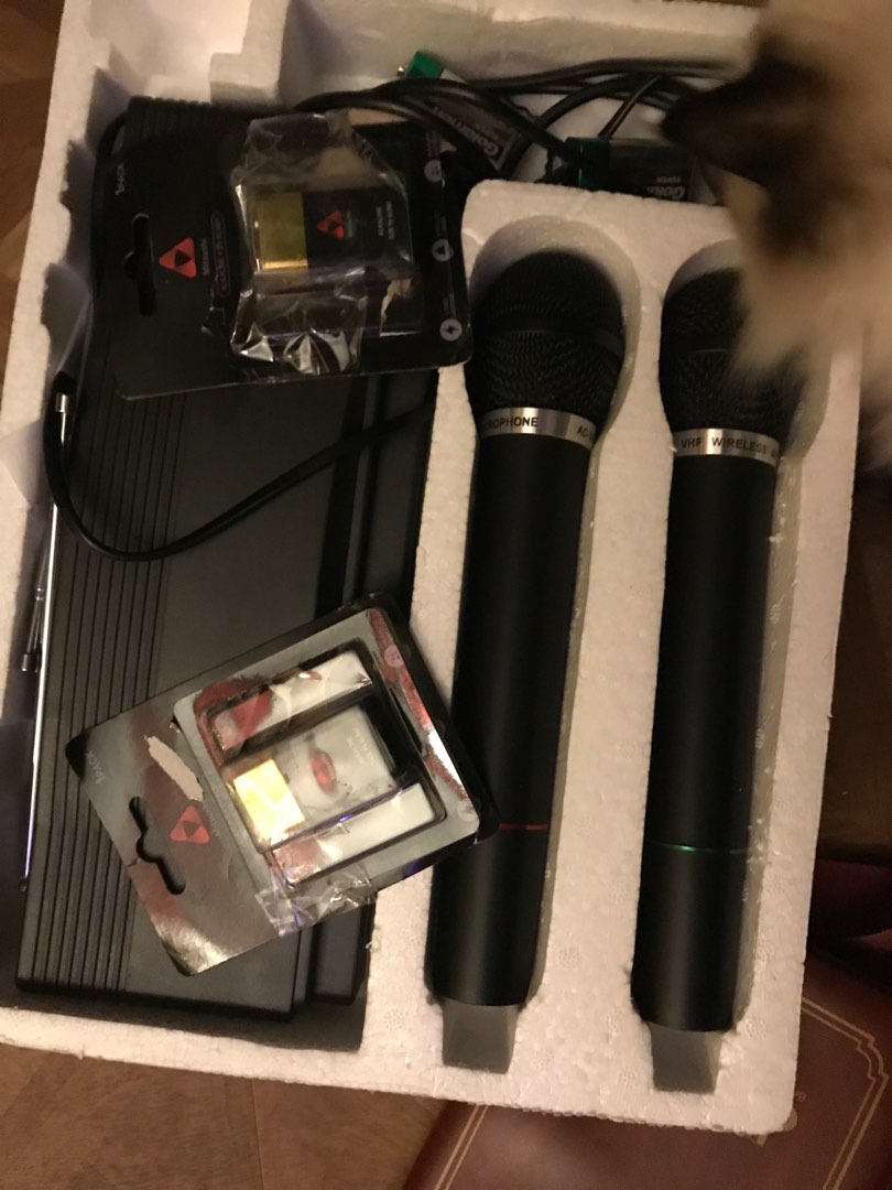 WIRELESS MICROPHONE, TV & Home Appliances, TV & Entertainment ...