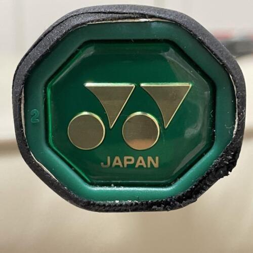 Yonex Isometric tennis racket, 運動產品, 運動與體育, 運動與體育 - 球拍和球類運動 - Carousell