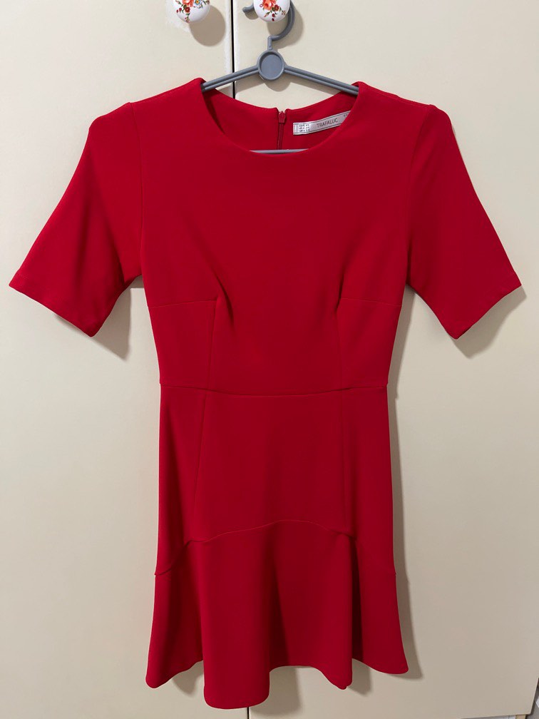 Zara Red Dress, Women's Fashion, Dresses & Sets, Dresses on Carousell