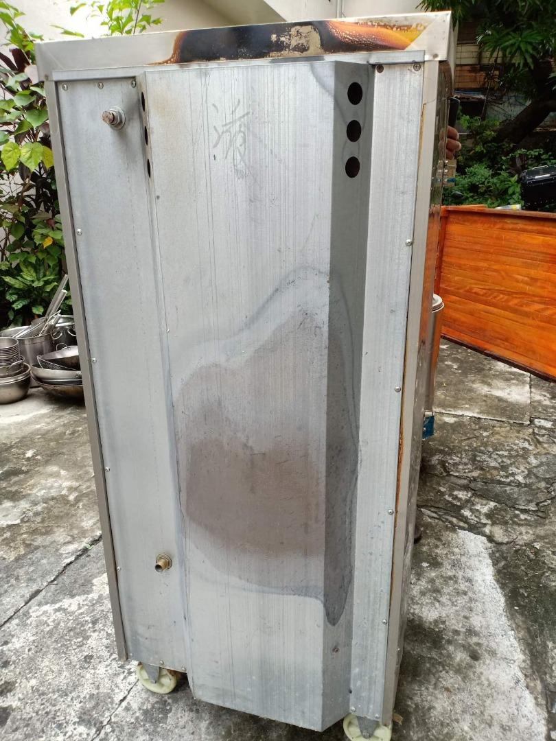 12 TRAYS GAS RICE STEAMING CART, Furniture & Home Living, Kitchenware ...