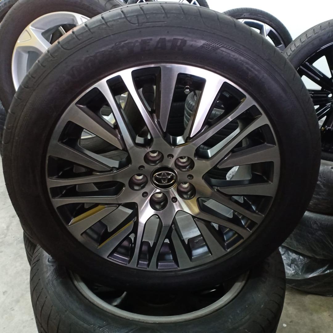 18" Toyota Alphard Original rims & F1A5 tyres, Car Accessories, Tyres ...