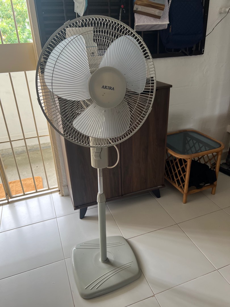 Akira Fan, TV & Home Appliances, Air Conditioners & Heating on Carousell