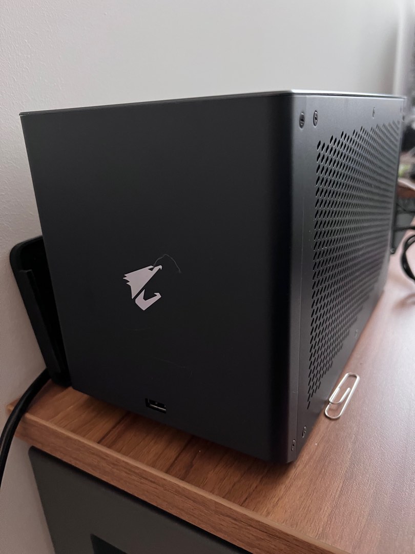 Aorus Gaming Box RTX 3080ti eGPU, Computers & Tech, Parts & Accessories ...