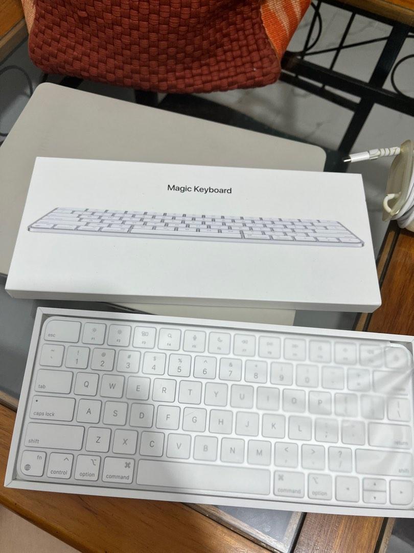 Apple Magic Keyboard - US English Late 2021, Computers & Tech, Parts ...