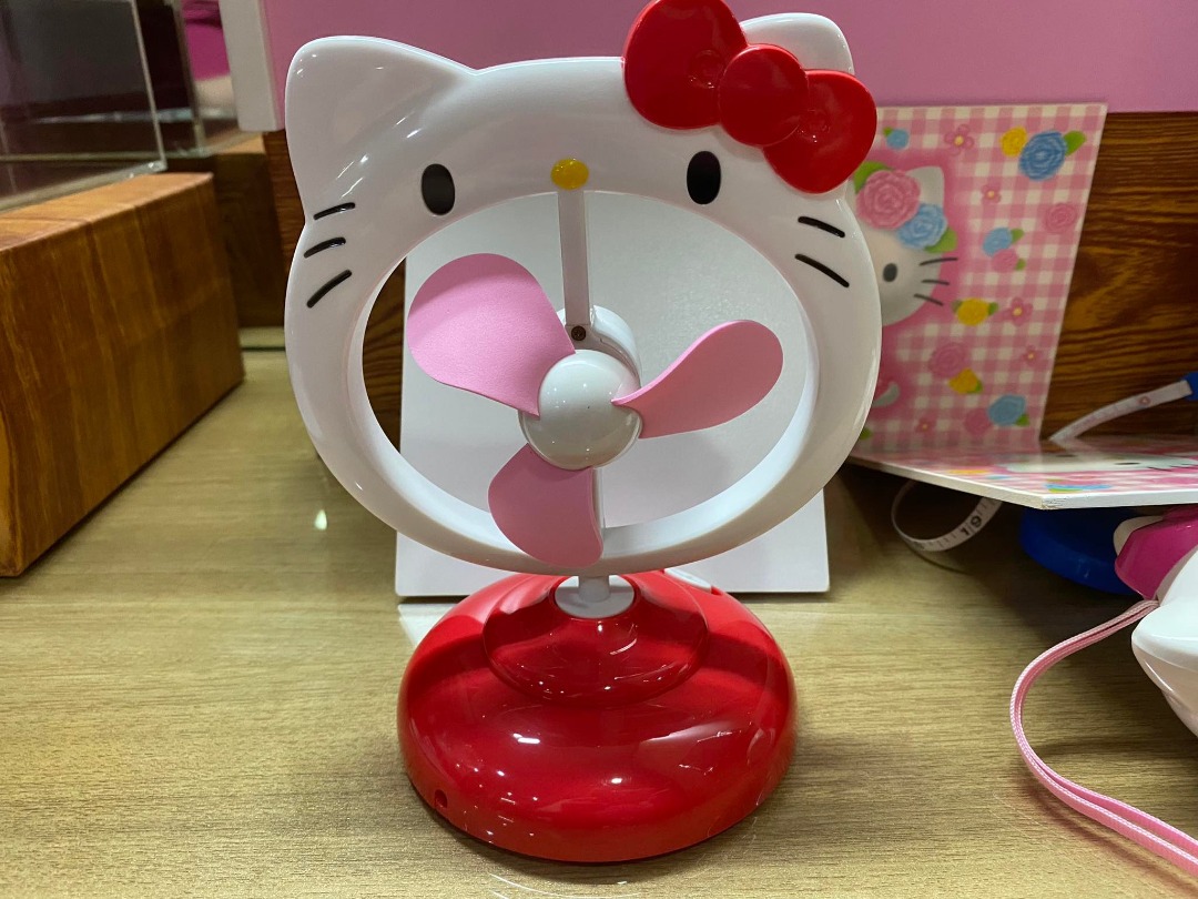 Authentic Sanrio Hello Kitty Classic Red Small Fan, Furniture & Home ...