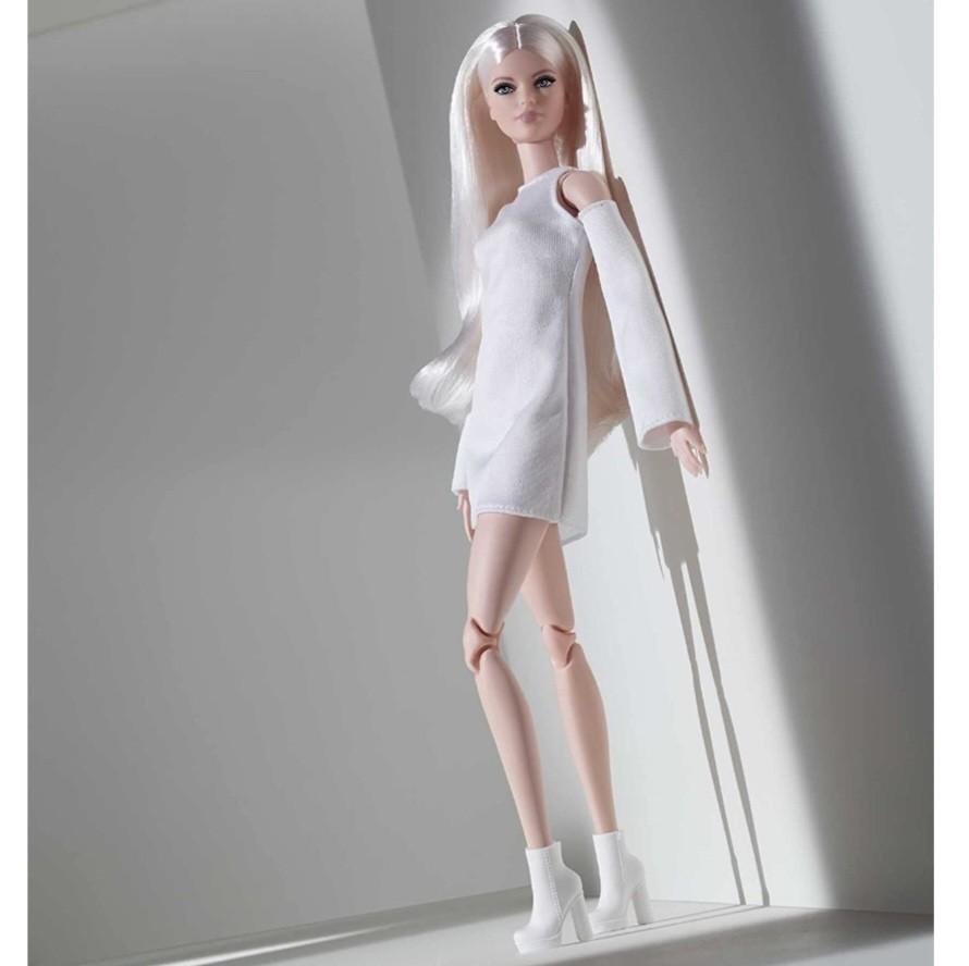 Barbie Signature Looks Dolls, Hobbies & Toys, Toys & Games on Carousell