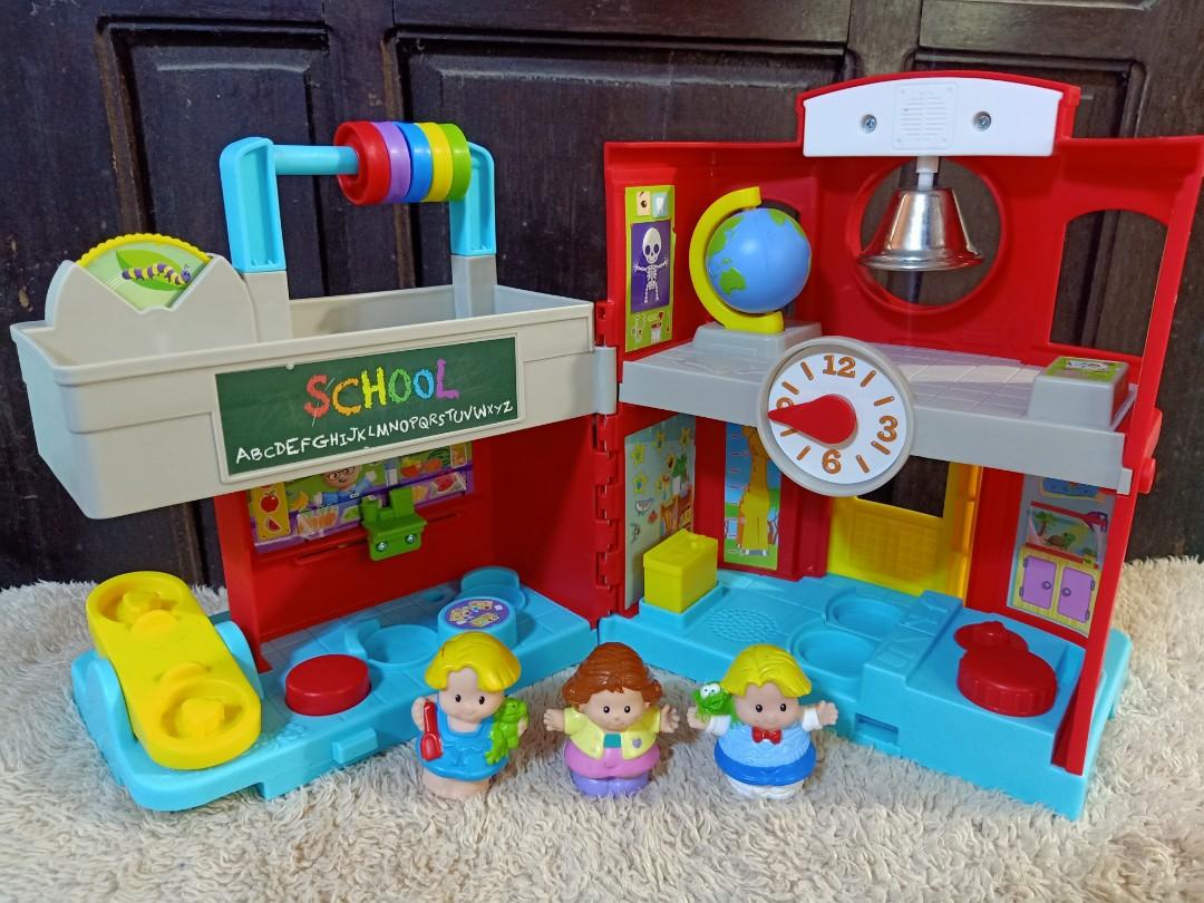 BIG SIZE FISHER-PRICE LITTLE PEOPLE FRIENDLY SCHOOL W/ FIGURES PLAYSET ...