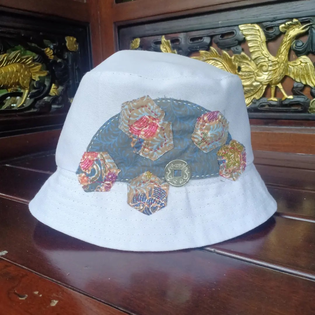 Topi Bucket hat unik etnik - abu muda, Fesyen Wanita, Aksesoris di ...