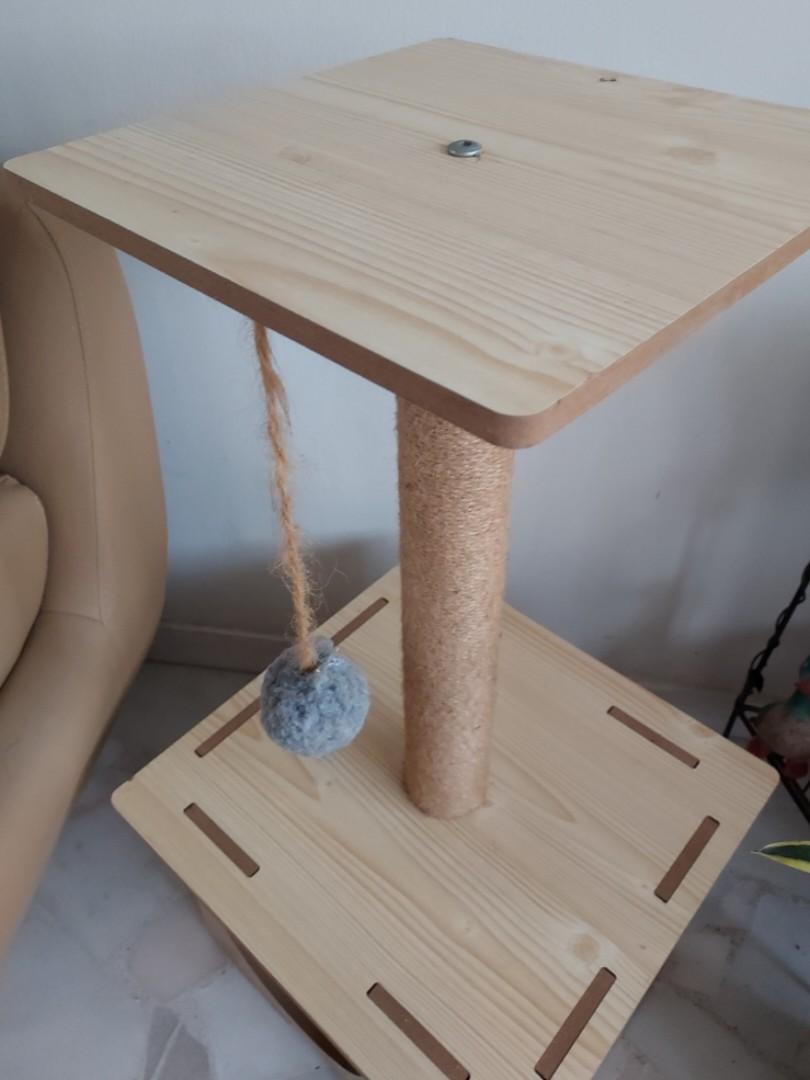 Cat play stand & scratcher, Pet Supplies, Homes & Other Pet Accessories ...