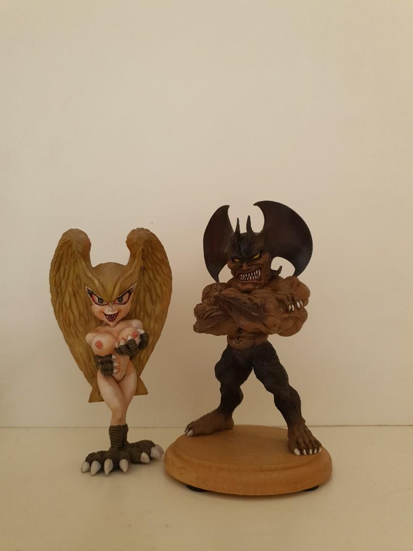 devilman sirene statue