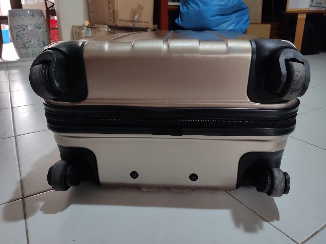 Gold Carpisa 26" Hardcase Luggage suitcase, Hobbies & Toys, Travel ...