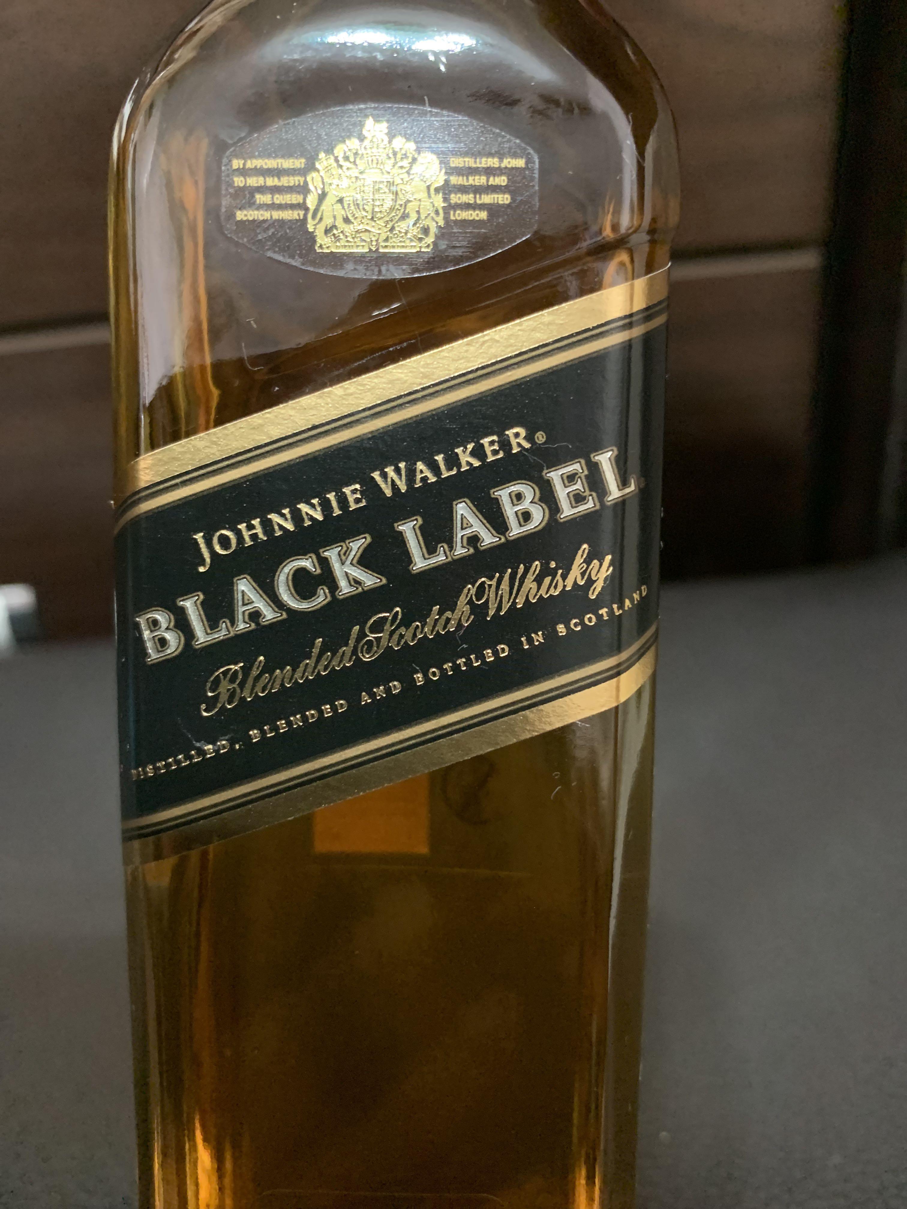Johnnie Walker Black Label Whisky 200ml Aged 12 years, Food & Drinks ...