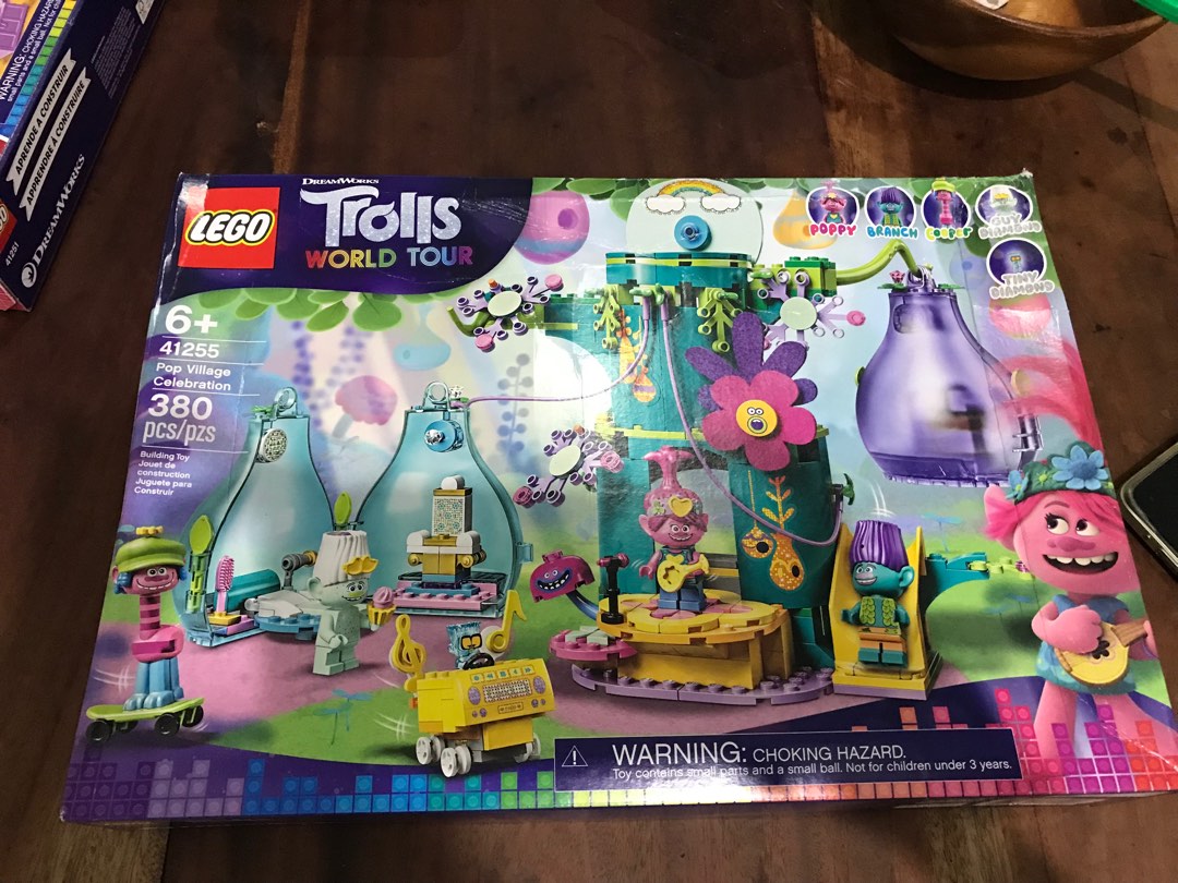 LEGO Trolls 41255 Pop village Celebration, Hobbies & Toys, Toys & Games ...