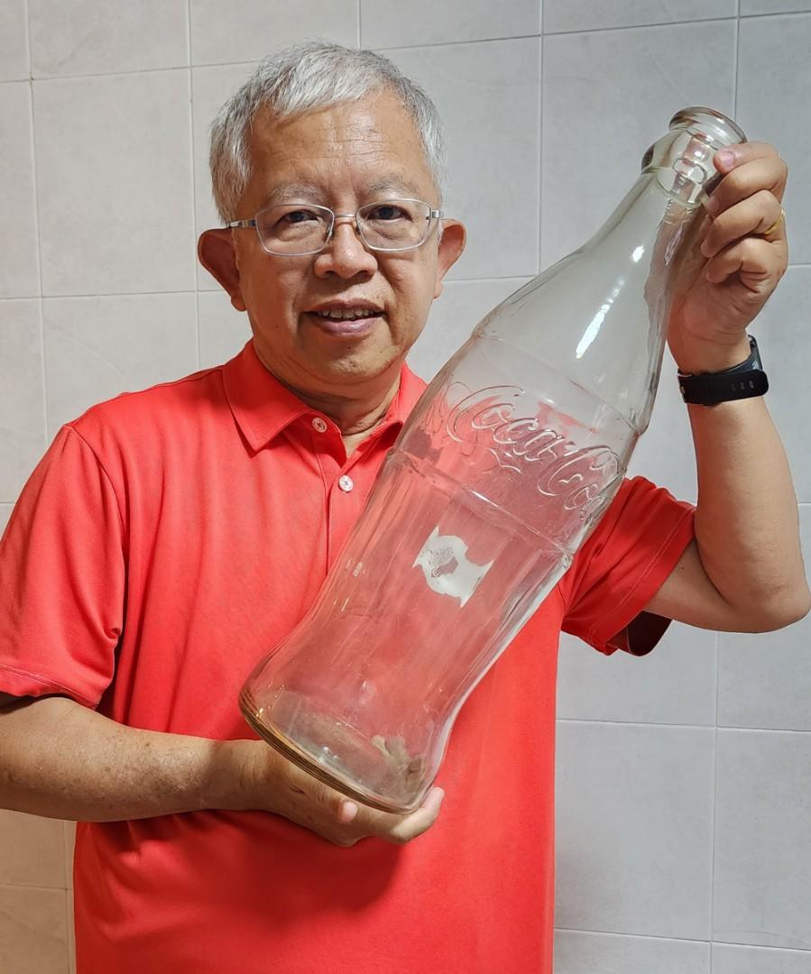 Limited collectors edition Large coke bottle, Hobbies & Toys ...