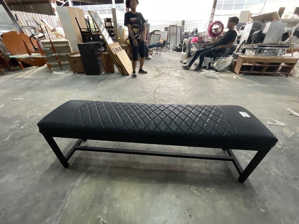 Long Seater Leather Bench Black Colour / Bangku Kulit Tempat Duduk ...