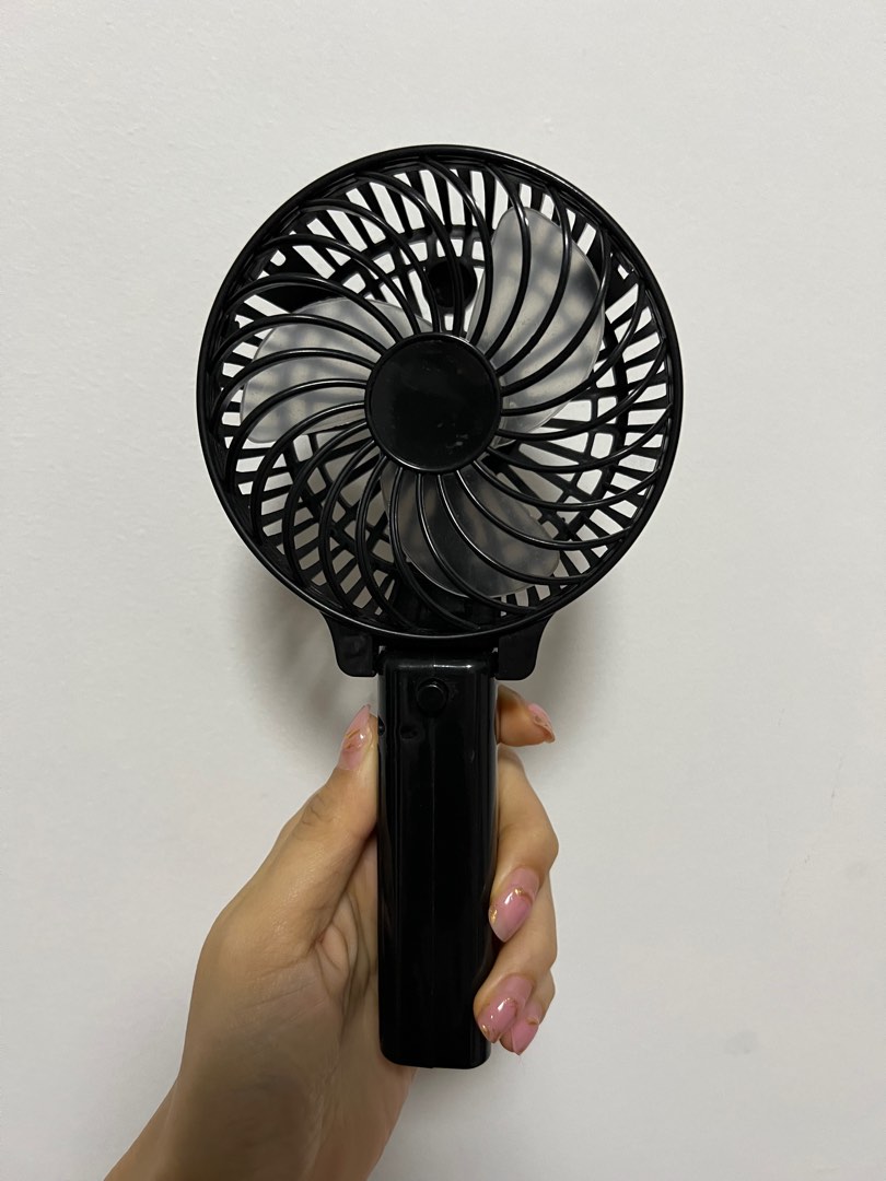 Mini fans, Furniture & Home Living, Lighting & Fans, Fans on Carousell