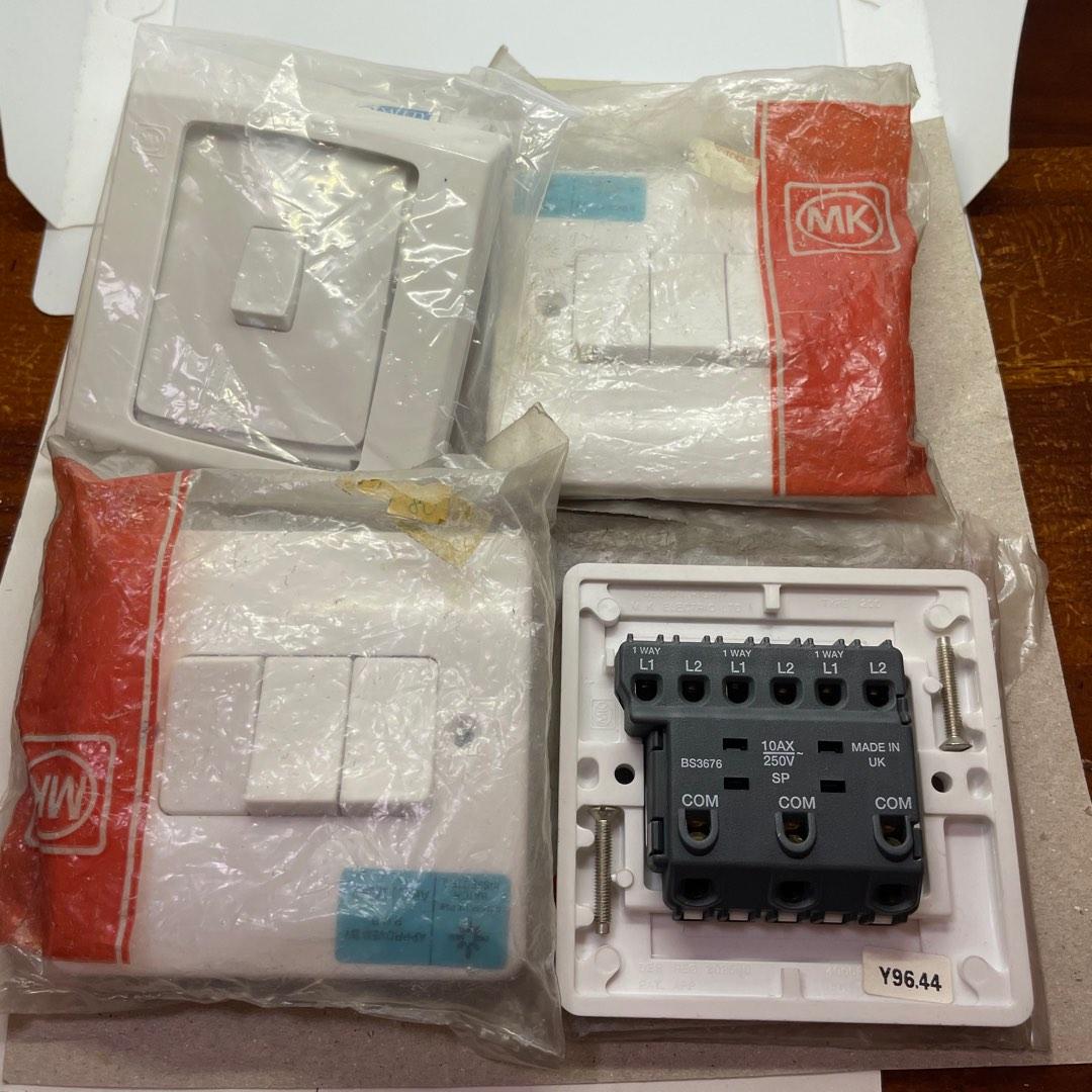 MK switch with LED new Made in UK set of 6 , TV & Home Appliances ...