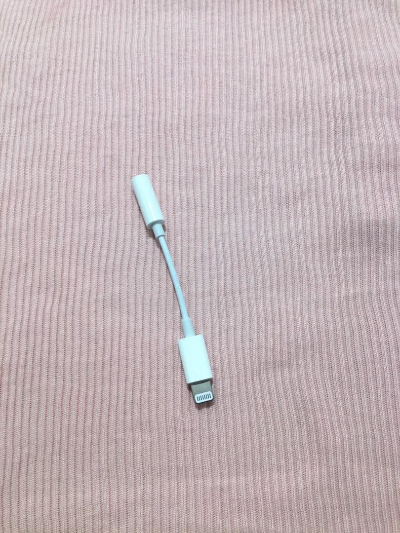 Original iPhone Dongle Adapter 3.5mm Jack to Lightning, Mobile Phones ...