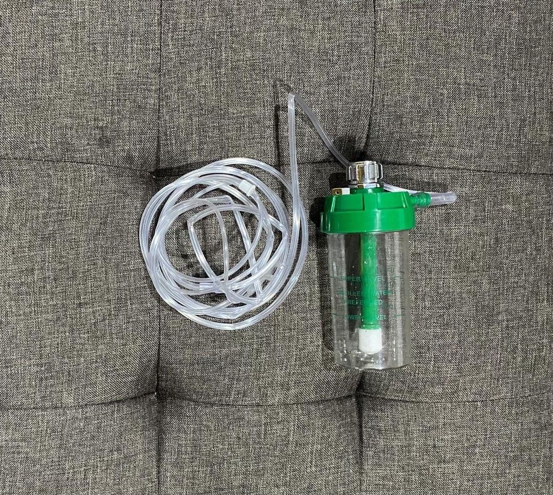 Oxygen Tank (20lbs) w/ regulator, Health & Nutrition, Health ...