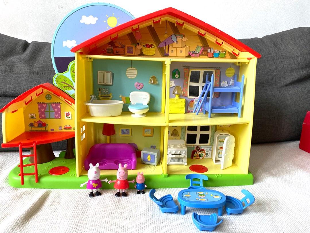 Peppa Pig Doll House Playset, Hobbies & Toys, Toys & Games on Carousell