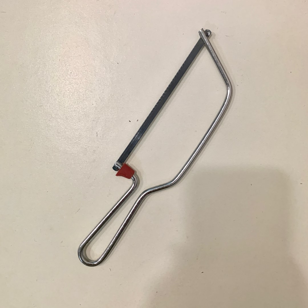 Small Hand Saw, Hobbies & Toys, Stationery & Craft, Craft Supplies ...