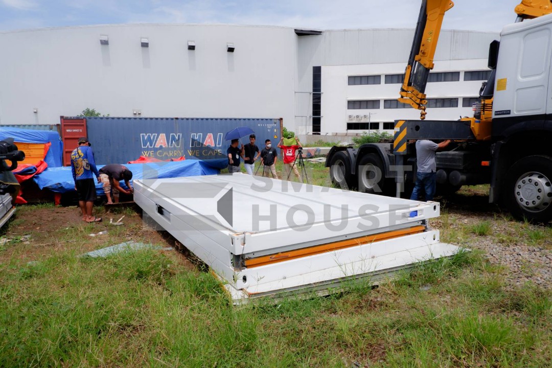 SMARTHOUSE PREFAB CONTAINER VAN HOUSE, Commercial & Industrial ...