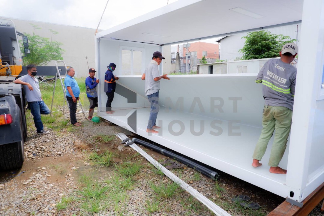 SMARTHOUSE PREFAB CONTAINER VAN HOUSE, Commercial & Industrial ...