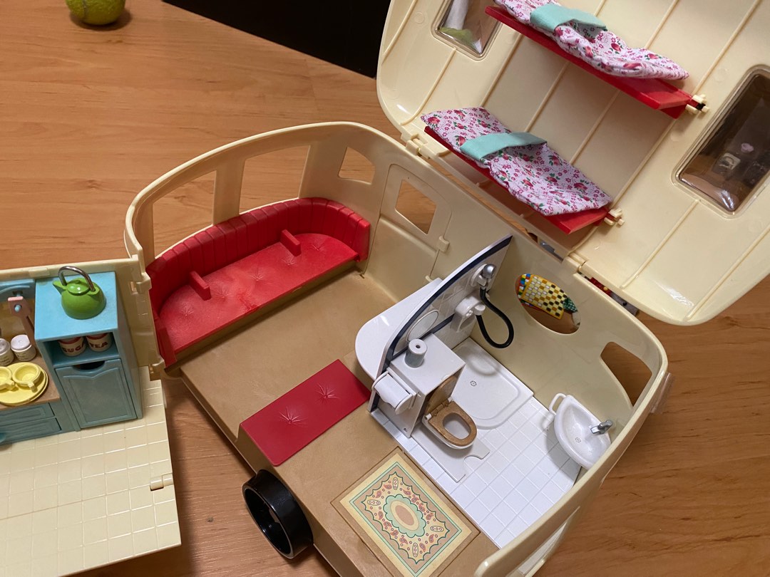 Sylvanian Families The Caravan, Hobbies & Toys, Toys & Games on Carousell