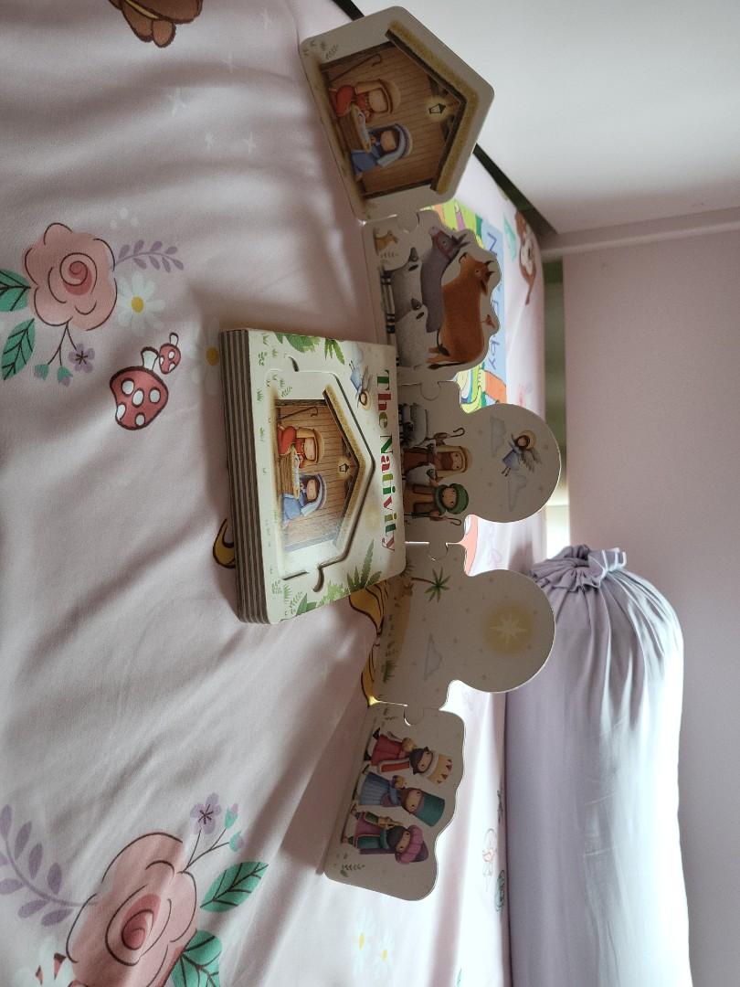 The Nativity /Christmas birth of Jesus board book, Hobbies & Toys ...