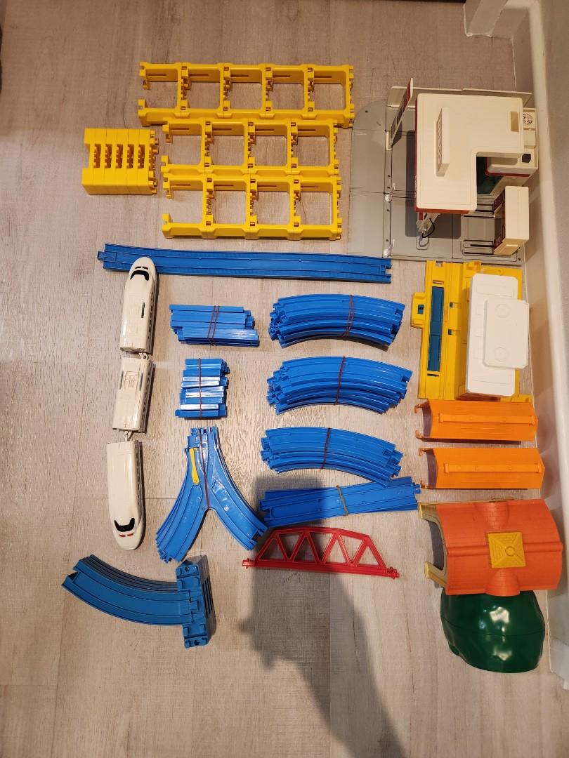 Tony tomica train set, Hobbies & Toys, Toys & Games on Carousell