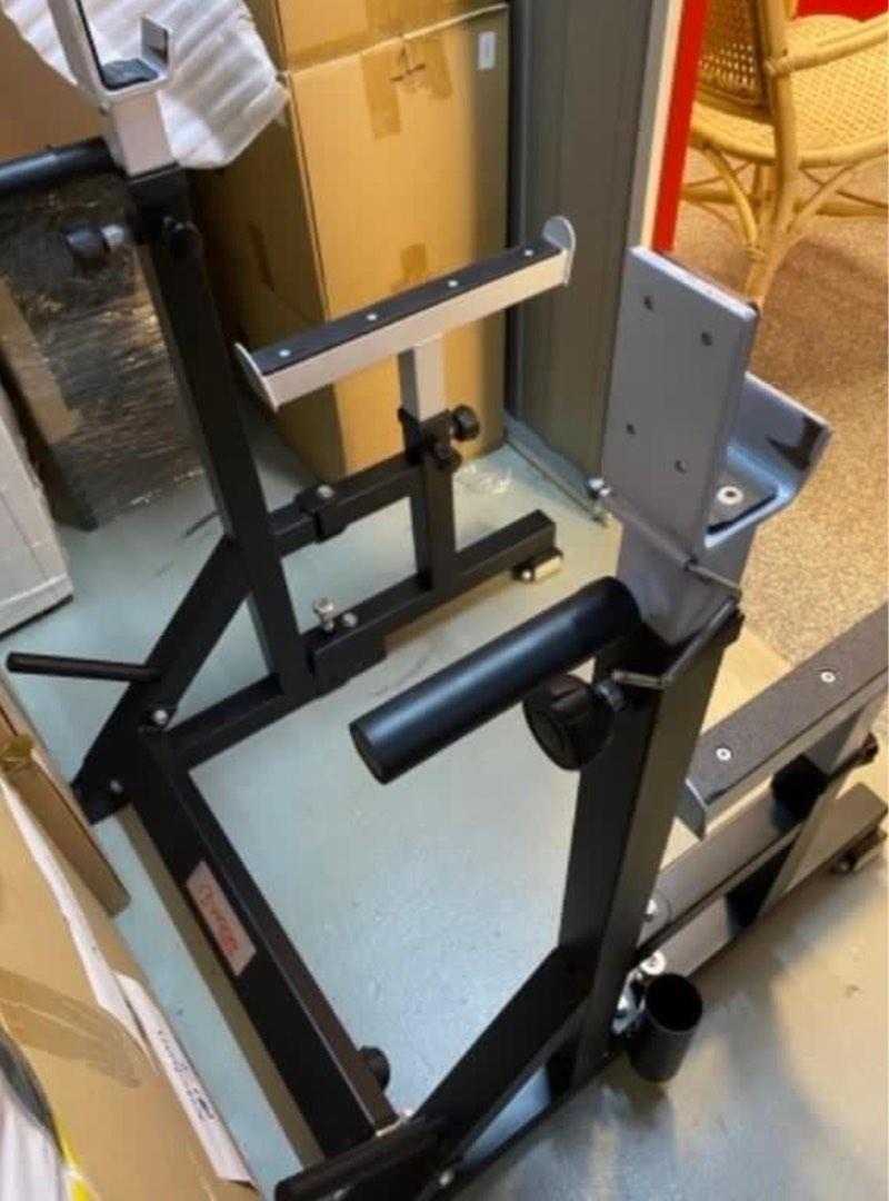 Vigor Folding Adjustable Squat Stand, Sports Equipment, Exercise ...