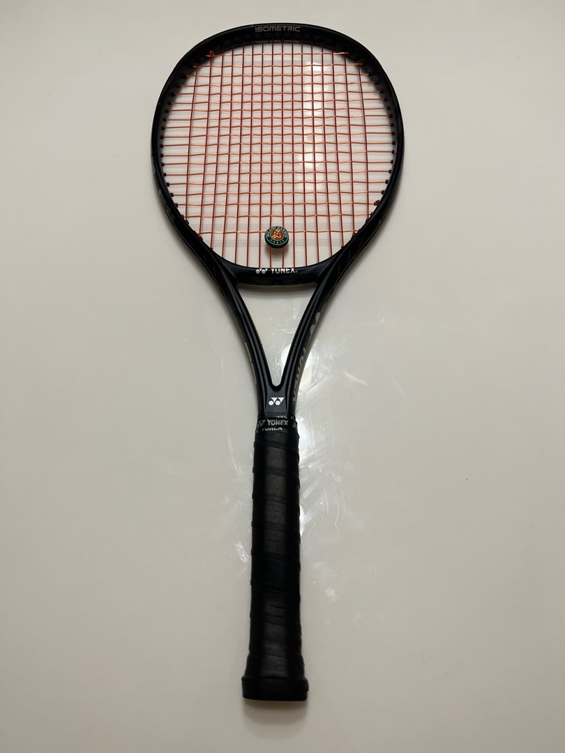 Yonex Vcore 98 tennis racket Black Version 305g grip size 2 , Sports ...