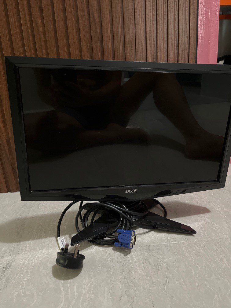 Acer monitor VGA connector, Computers & Tech, Parts & Accessories ...