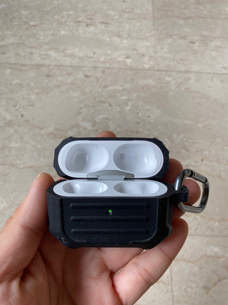 Airpods Pro MagSafe Charging Case (Gen 2), Audio, Earphones on Carousell