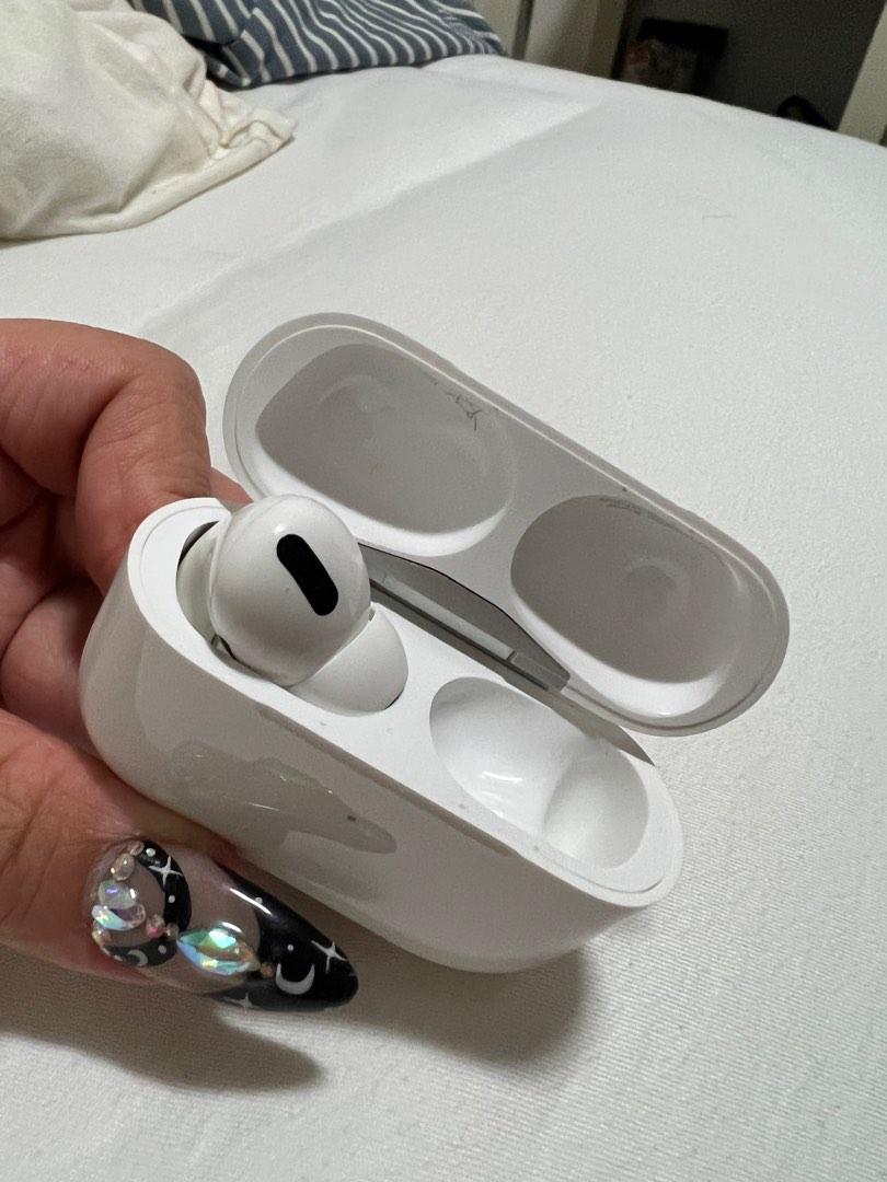 Apple AirPods Pro left side , Audio, Earphones on Carousell