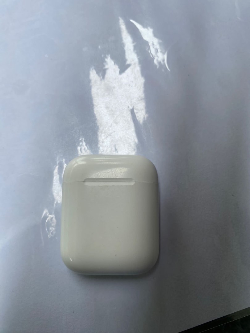 AUTHENTIC AirPod gen 2 ( chargers case only ), Audio, Earphones on ...