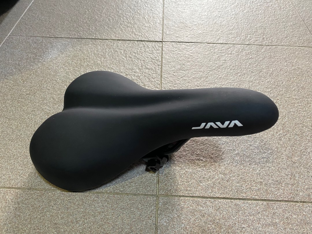 Bike seat Java new, Sports Equipment, Bicycles & Parts, Parts ...