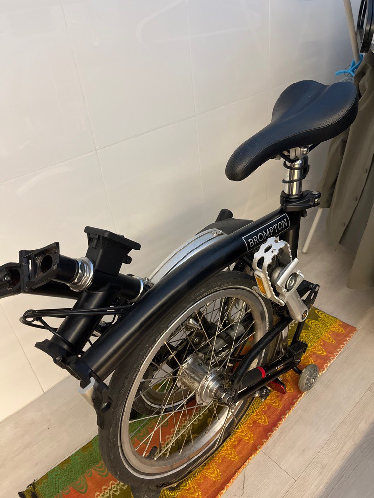 Brompton 3 speed 4 years old, Sports Equipment, Bicycles & Parts ...
