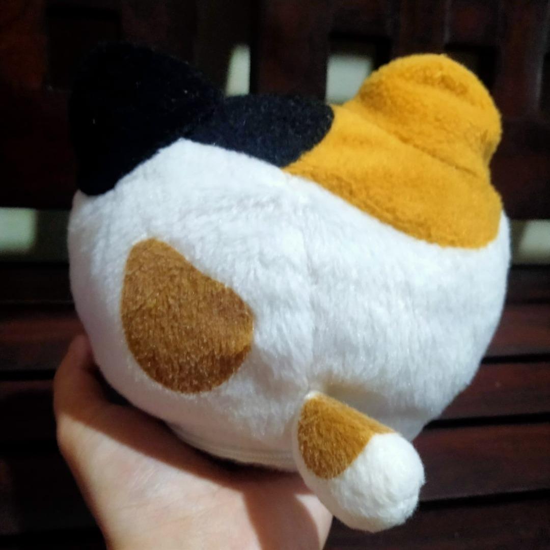 Calico Maruneko Cat Small Pouch Stuffed Toy (Animal Plushies), Hobbies ...