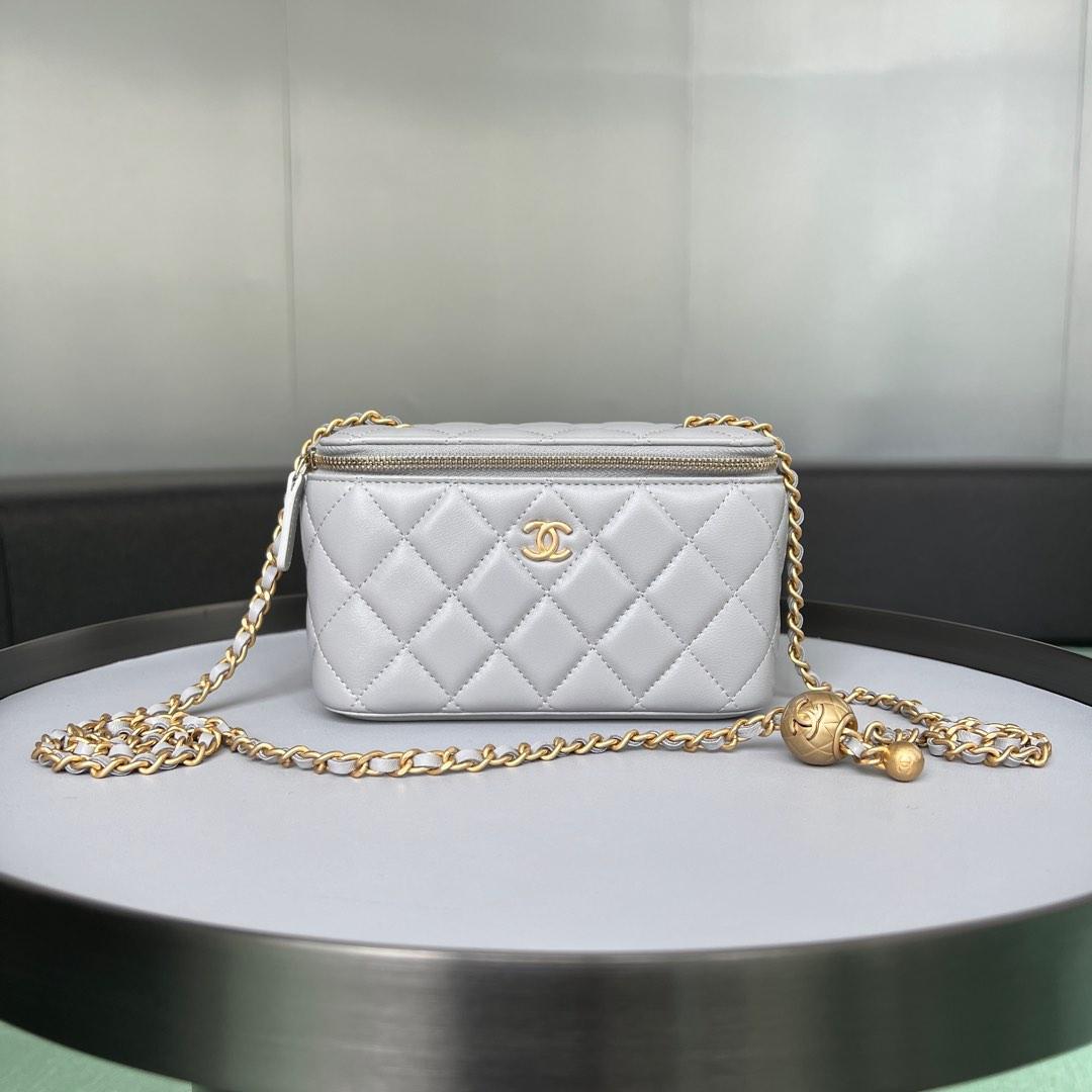 Chanel Long Vanity Pearl Crush, Luxury, Bags & Wallets on Carousell